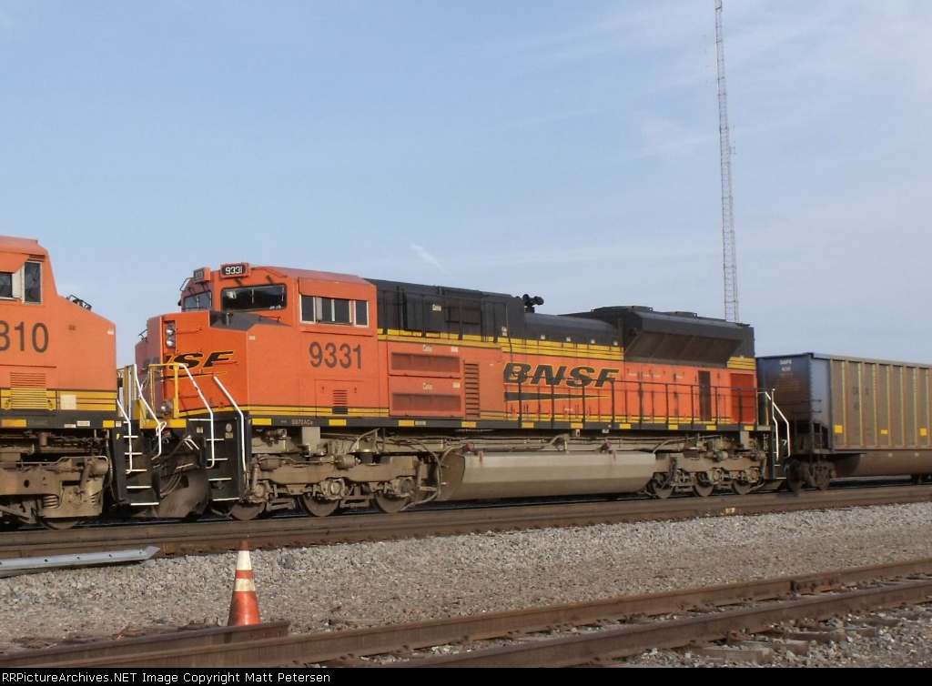 BNSF 9331